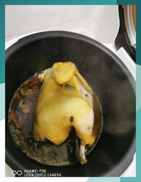电饭锅焖鸡怎么做_电饭锅焖鸡需要焯水吗-第2张图片-山城妙识