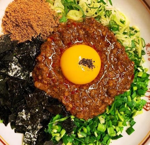 韩国菜和日本菜哪个好吃_口味差异与选择指南-第3张图片-山城妙识