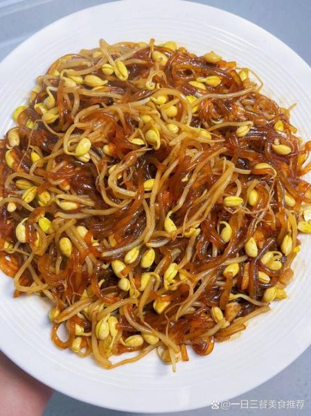 绿豆芽炒粉条怎么炒不粘锅_绿豆芽炒粉条的家常做法-第2张图片-山城妙识 绿豆芽炒粉条怎么炒不粘锅_绿豆芽炒粉条的家常做法-第2张图片-山城妙识