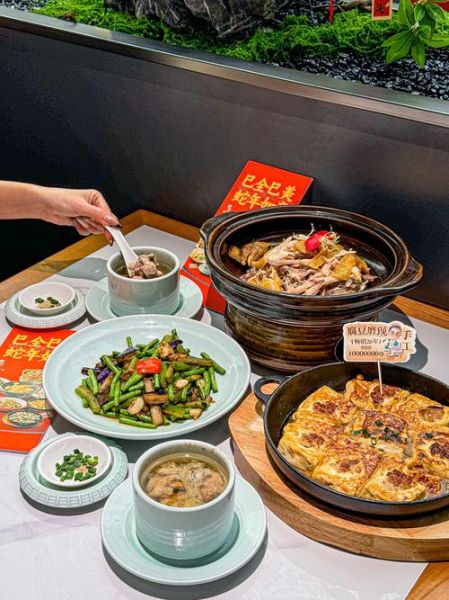 东江盐焗鸡怎么做_正宗配料有哪些-第3张图片-山城妙识 东江盐焗鸡怎么做_正宗配料有哪些-第3张图片-山城妙识