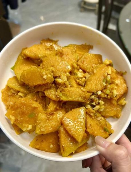 炒老南瓜怎么做_老南瓜怎么炒才软糯-第2张图片-山城妙识