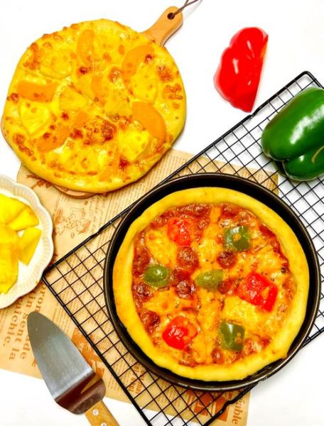 简单披萨怎么做_家庭做法需要哪些材料-第3张图片-山城妙识