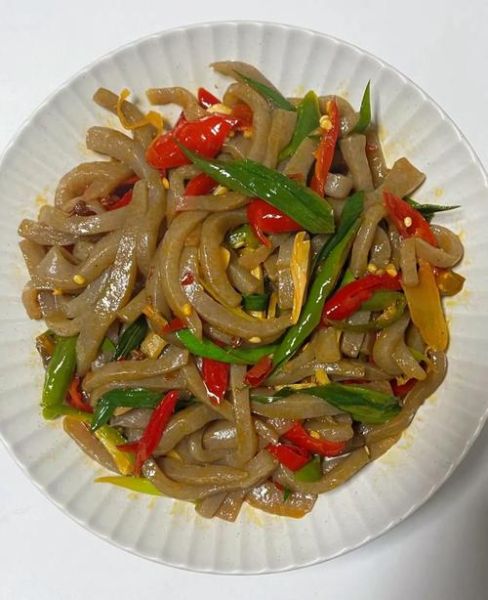 泡椒魔芋怎么做_川菜泡椒魔芋做法-第1张图片-山城妙识