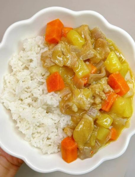 咖喱猪肉怎么做好吃_家常咖喱猪肉做法-第1张图片-山城妙识 咖喱猪肉怎么做好吃_家常咖喱猪肉做法-第1张图片-山城妙识