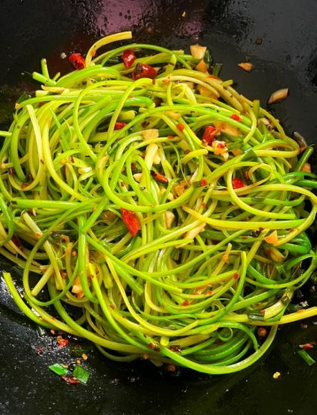 蒜苔怎么腌制好吃_家常正宗做法-第1张图片-山城妙识