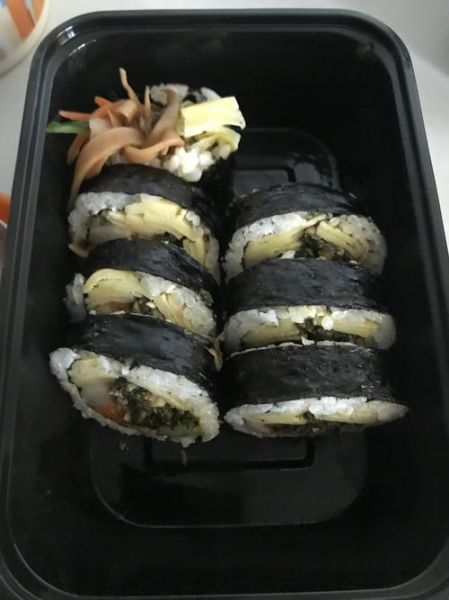 寿司紫菜卷怎么做_紫菜卷饭团做法-第2张图片-山城妙识