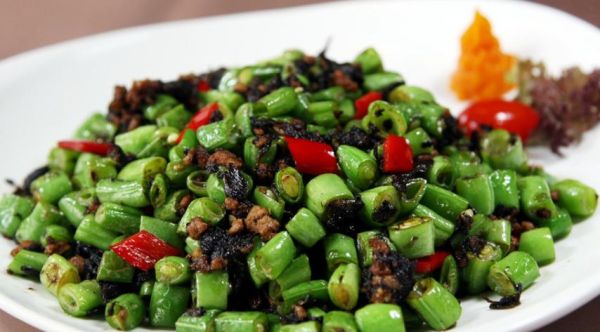榄菜四季豆怎么炒才脆_榄菜四季豆做法窍门-第3张图片-山城妙识