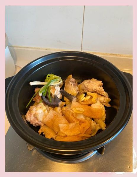 清炖鸡块怎么做好吃_清炖鸡块的做法步骤-第1张图片-山城妙识
