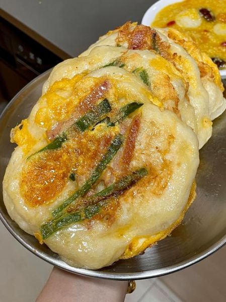 稀面饼怎么做_稀面饼怎么和面不结块-第1张图片-山城妙识