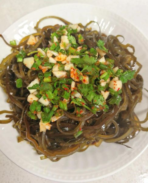 炒海带丝怎么炒才好吃_海带丝焯水几分钟-第3张图片-山城妙识