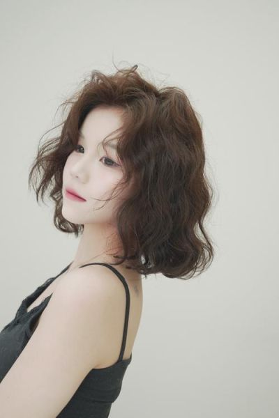 蛋卷头发型适合什么脸型_蛋卷头怎么打理不炸毛-第1张图片-山城妙识