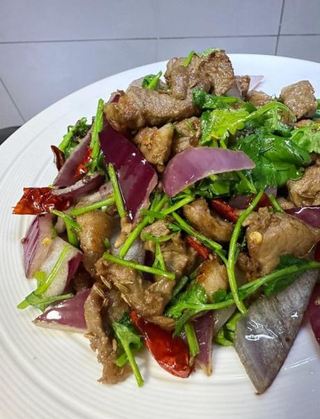 孜然羊肉怎么做_孜然羊肉腌制多久才入味-第1张图片-山城妙识