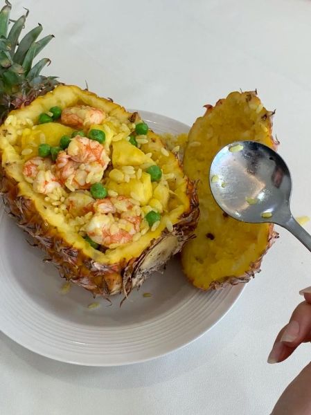 泰式菠萝饭怎么做_正宗泰式菠萝饭的做法-第2张图片-山城妙识 泰式菠萝饭怎么做_正宗泰式菠萝饭的做法-第2张图片-山城妙识