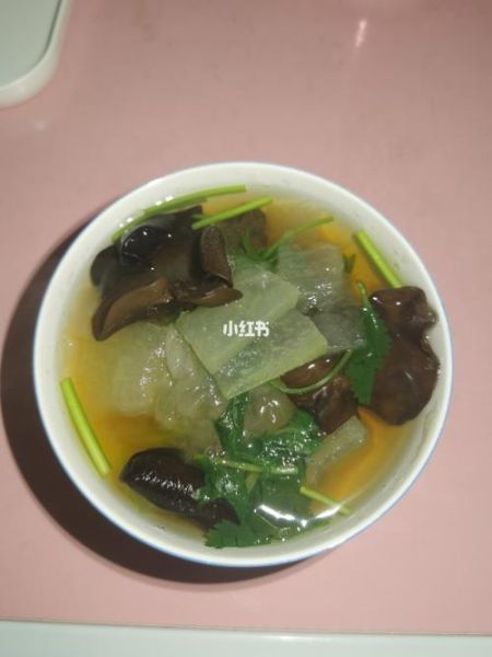 木耳冬瓜香菜汤减肥吗_喝多久能瘦-第3张图片-山城妙识