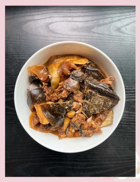 红烧甲鱼配菜有哪些_红烧甲鱼配菜怎么搭配-第3张图片-山城妙识 红烧甲鱼配菜有哪些_红烧甲鱼配菜怎么搭配-第3张图片-山城妙识