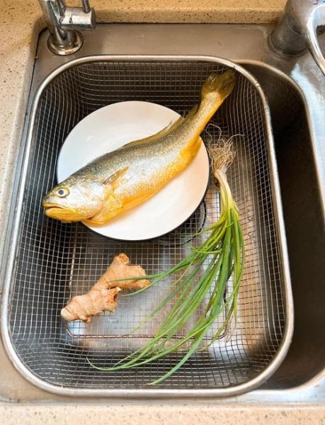 小黄鱼怎么做给宝宝吃_宝宝辅食小黄鱼做法-第3张图片-山城妙识