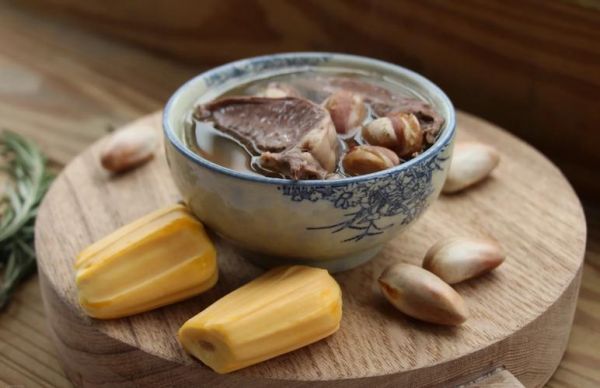 菠萝蜜籽炖排骨的功效_孕妇能吃吗-第1张图片-山城妙识 菠萝蜜籽炖排骨的功效_孕妇能吃吗-第1张图片-山城妙识