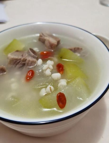 冬瓜薏米排骨汤还可以放什么_冬瓜薏米排骨汤加什么更祛湿-第1张图片-山城妙识