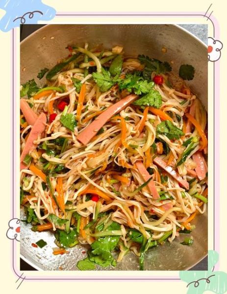 金针菇火腿肠怎么炒_金针菇火腿肠炒多久-第1张图片-山城妙识