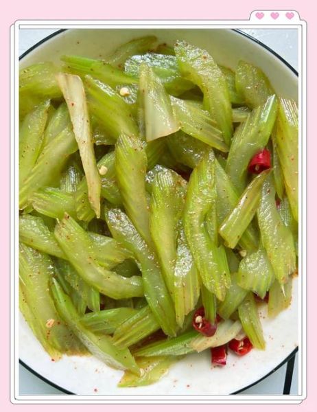 凉拌芹菜怎么做_凉拌芹菜的做法大全-第3张图片-山城妙识 凉拌芹菜怎么做_凉拌芹菜的做法大全-第3张图片-山城妙识