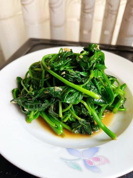 红薯叶子的功效与作用_红薯叶子怎么吃最营养-第2张图片-山城妙识