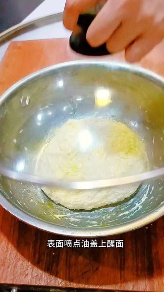 油饼怎么和面才松软_油饼又香又软的做法-第1张图片-山城妙识