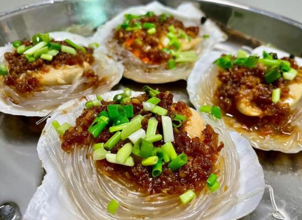 蒜蓉粉丝扇贝怎么做_蒜蓉粉丝蒸多久才嫩-第3张图片-山城妙识