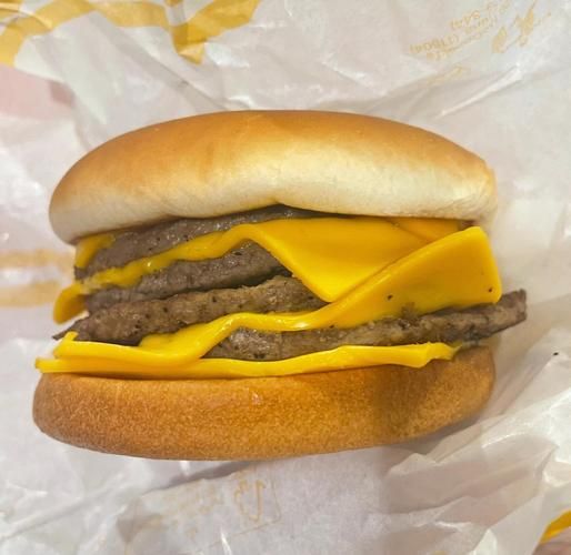 麦当劳吉士蛋堡多少钱_吉士蛋堡热量高吗-第2张图片-山城妙识