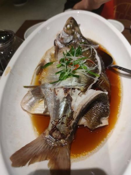 清蒸武昌鱼正宗做法_蒸几分钟口感最嫩-第3张图片-山城妙识 清蒸武昌鱼正宗做法_蒸几分钟口感最嫩-第3张图片-山城妙识