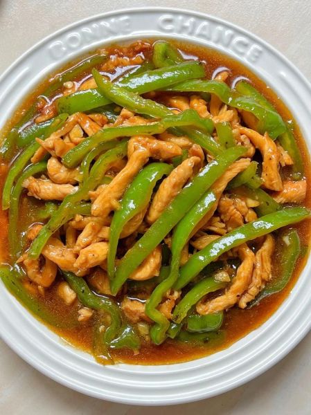 炒肉丝怎么炒才嫩_家常炒肉丝做法大全-第2张图片-山城妙识