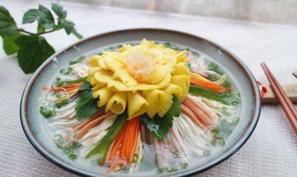 清汤柳叶燕菜怎么做_清汤柳叶燕菜的功效与禁忌-第2张图片-山城妙识