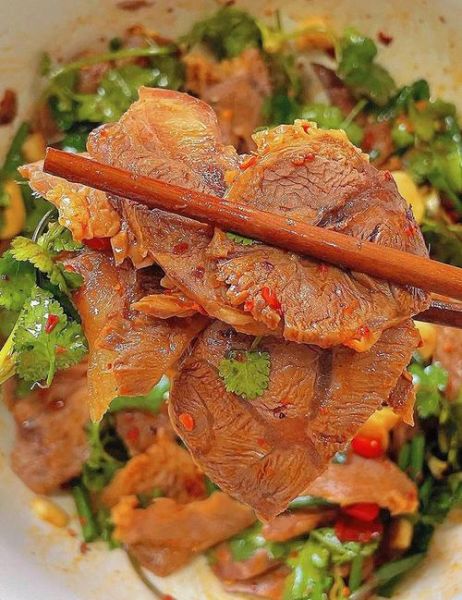 凉拌牛肉怎么做_家常凉拌牛肉的做法-第1张图片-山城妙识 凉拌牛肉怎么做_家常凉拌牛肉的做法-第1张图片-山城妙识