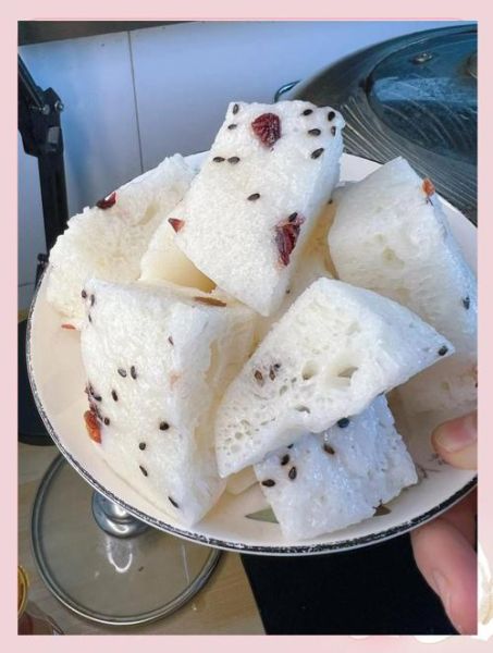 正宗粘米粉发糕做法_粘米粉发糕为什么发不起来-第1张图片-山城妙识