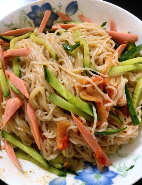 冷面怎么吃_冷面怎么做好吃-第1张图片-山城妙识 冷面怎么吃_冷面怎么做好吃-第1张图片-山城妙识