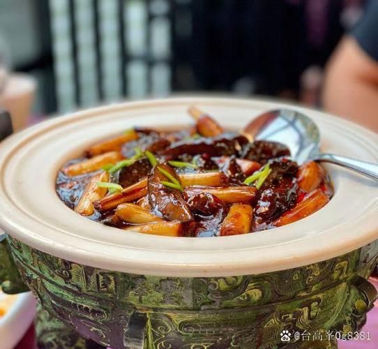 葱烧海参丰泽园怎么做_正宗做法和口感秘诀-第3张图片-山城妙识
