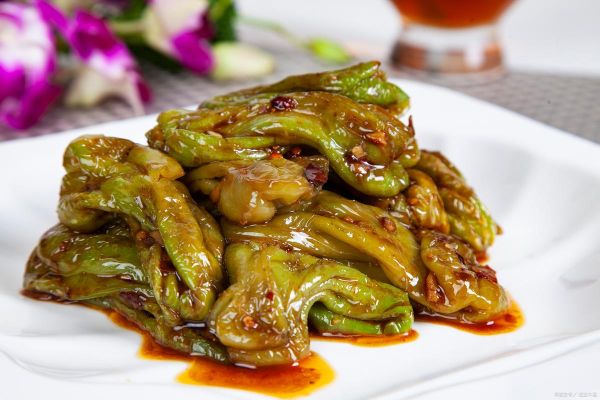 糖醋虎皮辣椒怎么做_糖醋虎皮辣椒热量高吗-第3张图片-山城妙识 糖醋虎皮辣椒怎么做_糖醋虎皮辣椒热量高吗-第3张图片-山城妙识