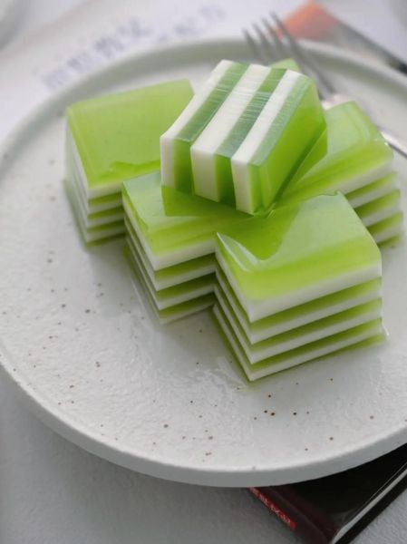 斑斓椰汁糕怎么做_斑斓椰汁糕失败原因-第1张图片-山城妙识 斑斓椰汁糕怎么做_斑斓椰汁糕失败原因-第1张图片-山城妙识