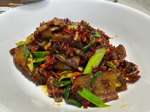 高档湘菜100款有哪些_如何挑选正宗口味-第2张图片-山城妙识 高档湘菜100款有哪些_如何挑选正宗口味-第2张图片-山城妙识