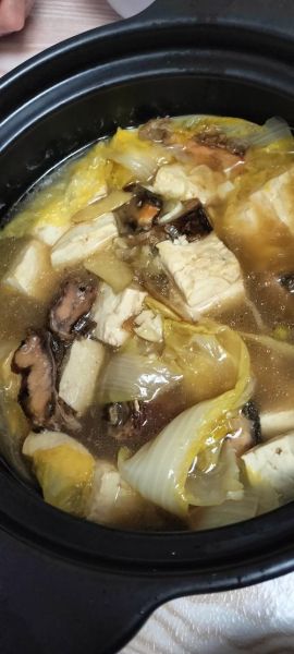 砂锅鱼豆腐怎么做_砂锅鱼豆腐热量高吗-第1张图片-山城妙识 砂锅鱼豆腐怎么做_砂锅鱼豆腐热量高吗-第1张图片-山城妙识