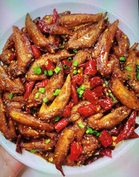 干锅鸡翅怎么做_干锅鸡翅家常做法-第1张图片-山城妙识 干锅鸡翅怎么做_干锅鸡翅家常做法-第1张图片-山城妙识