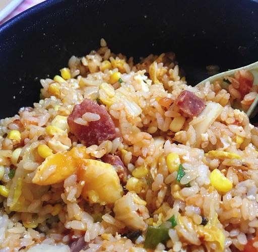 腊肠焖饭怎么做_腊肠焖饭的做法大全-第3张图片-山城妙识 腊肠焖饭怎么做_腊肠焖饭的做法大全-第3张图片-山城妙识