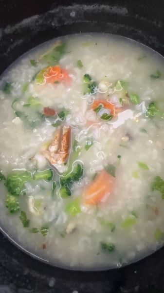 家常海鲜粥怎么做_海鲜粥用什么海鲜最好-第3张图片-山城妙识