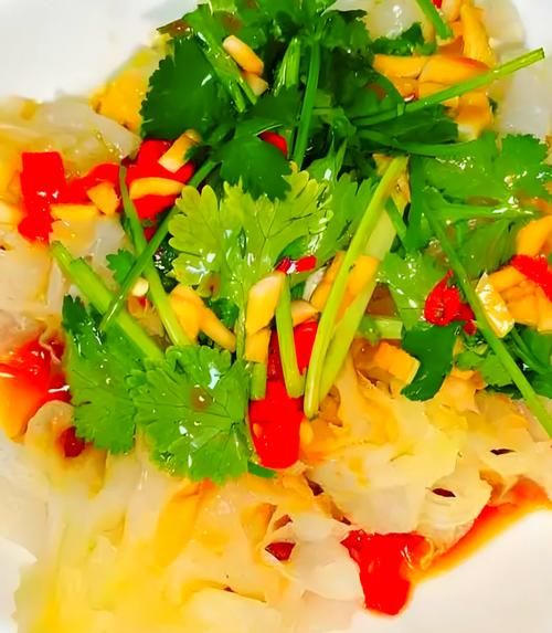 怎么拌银耳简单又好吃_银耳凉拌需要焯水吗-第3张图片-山城妙识 怎么拌银耳简单又好吃_银耳凉拌需要焯水吗-第3张图片-山城妙识