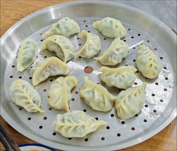 蒸饺皮怎么做蒸出来软_为什么蒸饺皮发硬-第1张图片-山城妙识