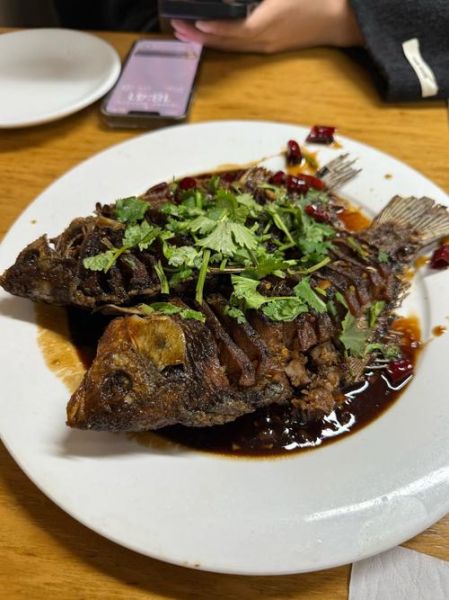 干烧鲫鱼的家常做法_干烧鲫鱼怎么做好吃-第3张图片-山城妙识