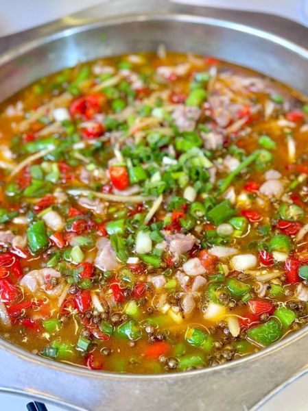 兔肉火锅怎么做_兔肉火锅的做法窍门-第2张图片-山城妙识