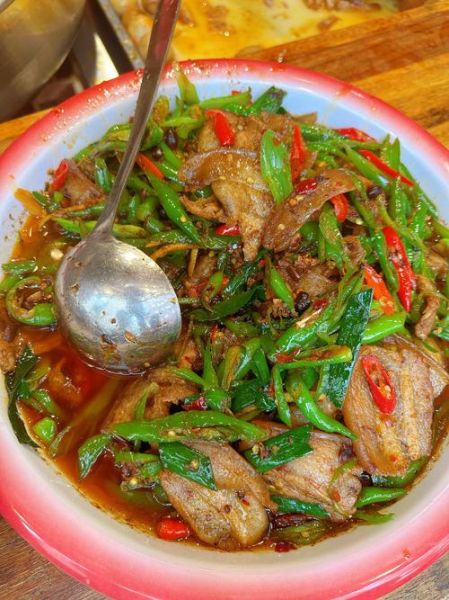 回锅肉搭配什么菜好吃_回锅肉配菜推荐-第3张图片-山城妙识