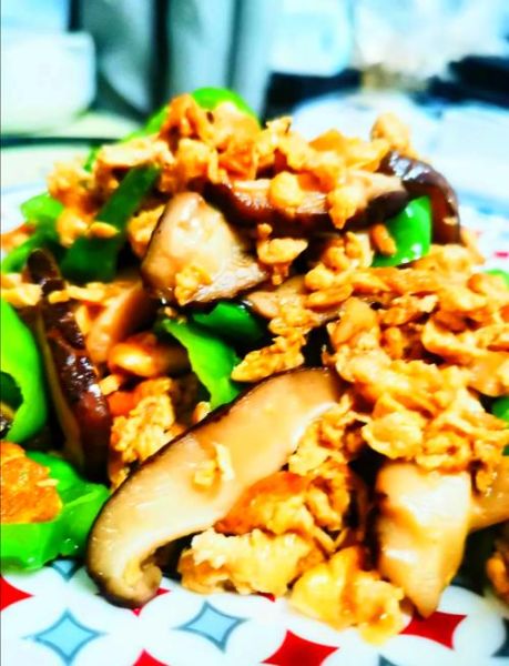 干香菇炒鸡蛋怎么做_干香菇炒鸡蛋的做法窍门-第1张图片-山城妙识