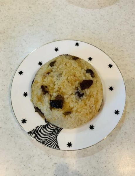 八宝饭怎么蒸不粘锅_八宝饭糯米泡多久-第2张图片-山城妙识