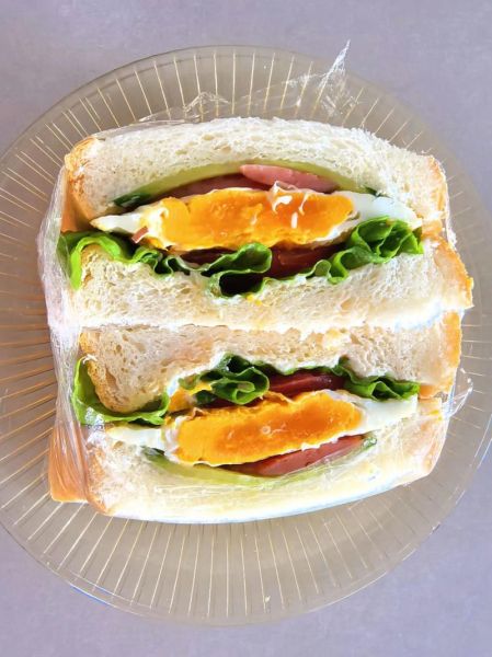 最简单的三明治怎么做_三分钟早餐三明治做法-第3张图片-山城妙识